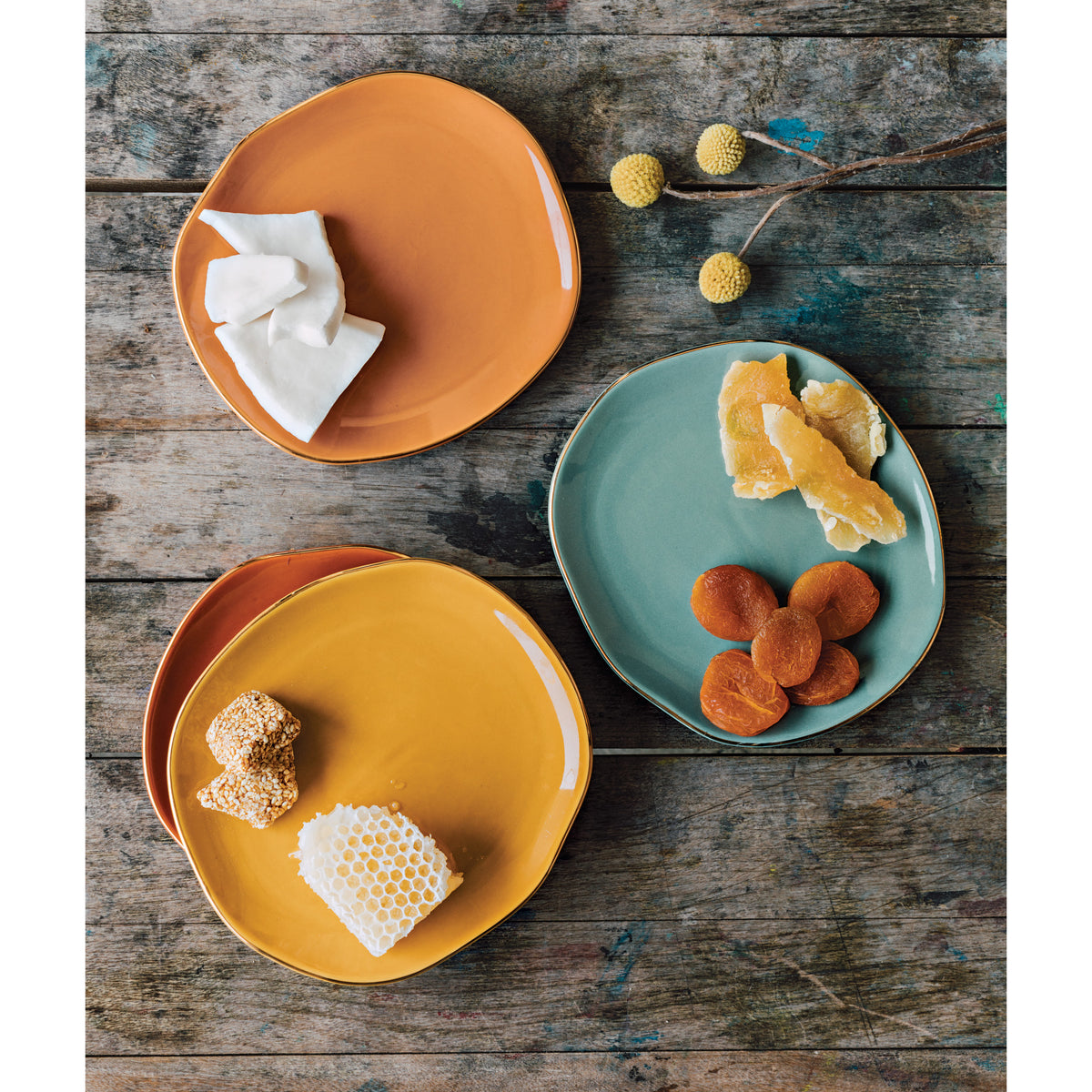 Pebble Plates – Pieces On Main